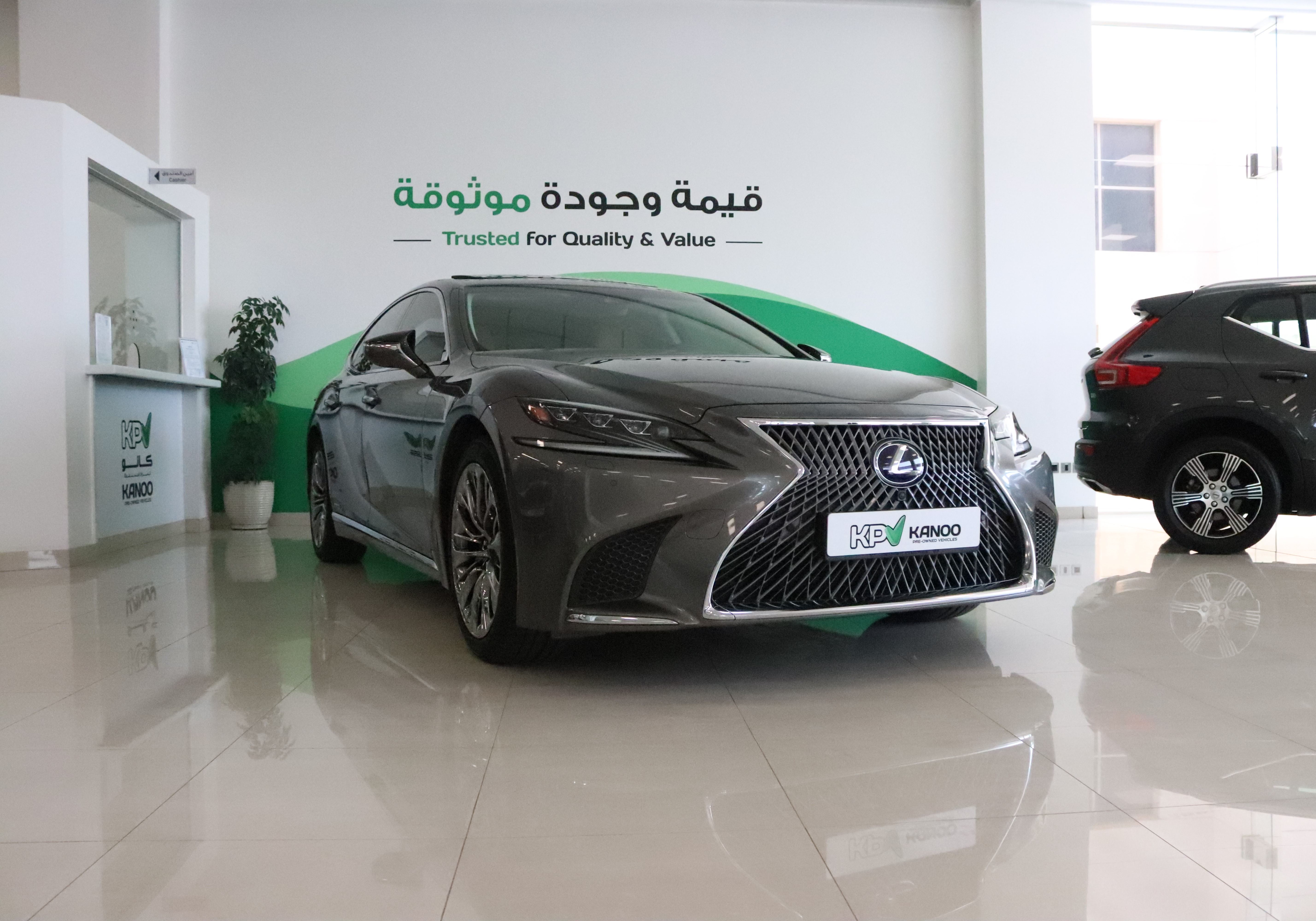 Car listing | Kanoo Pre-owned vehicle