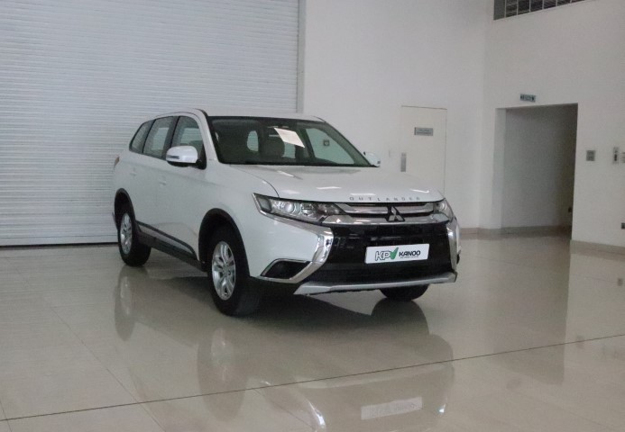 Car listing | Kanoo Pre-owned vehicle